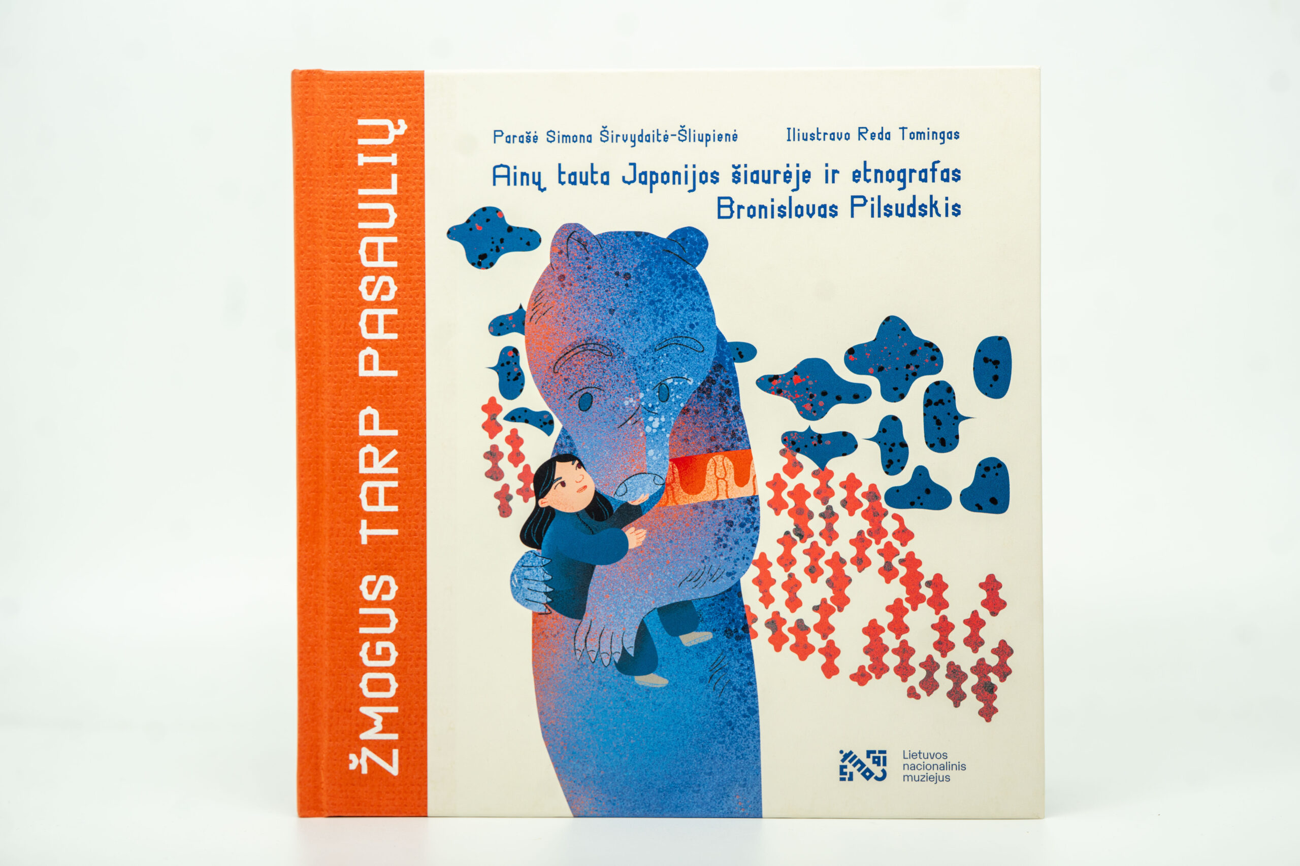 Simona Širvydaitė-Šliupienė „Žmogus tarp pasaulių. Ainų tauta Japonijos ...